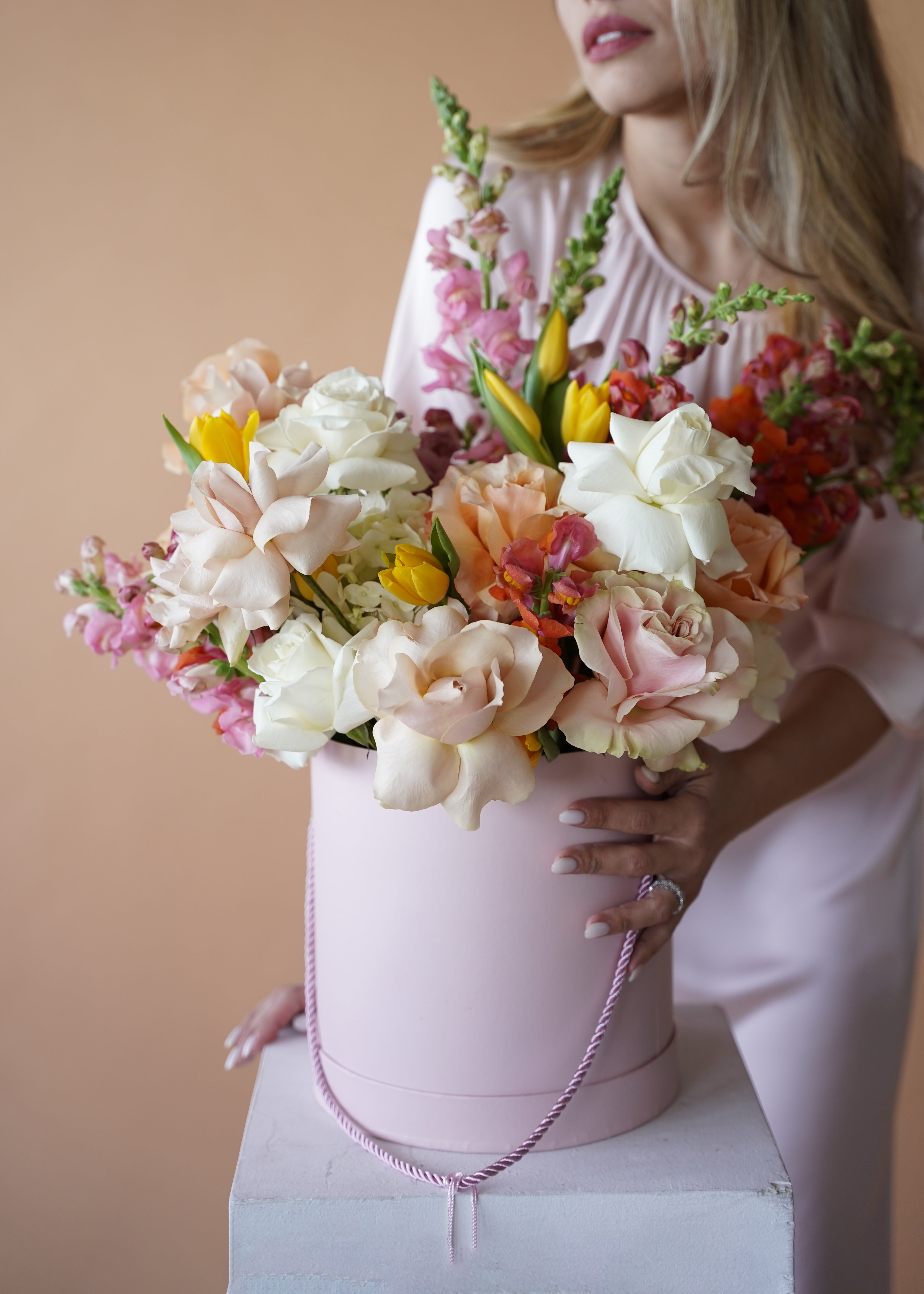 Flower Boxes & Baskets | Le Rosey Flowers Montreal
